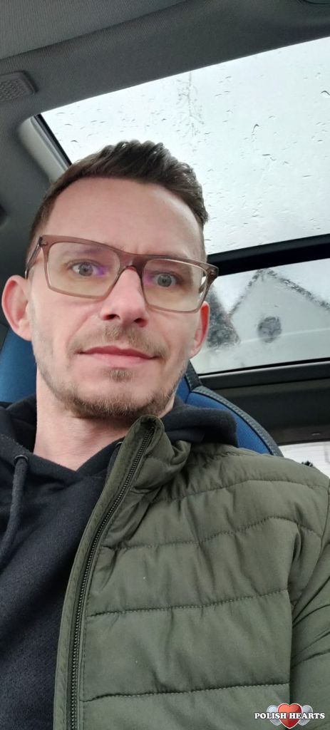 Handsome Polish man: user: sizus, 44 years old